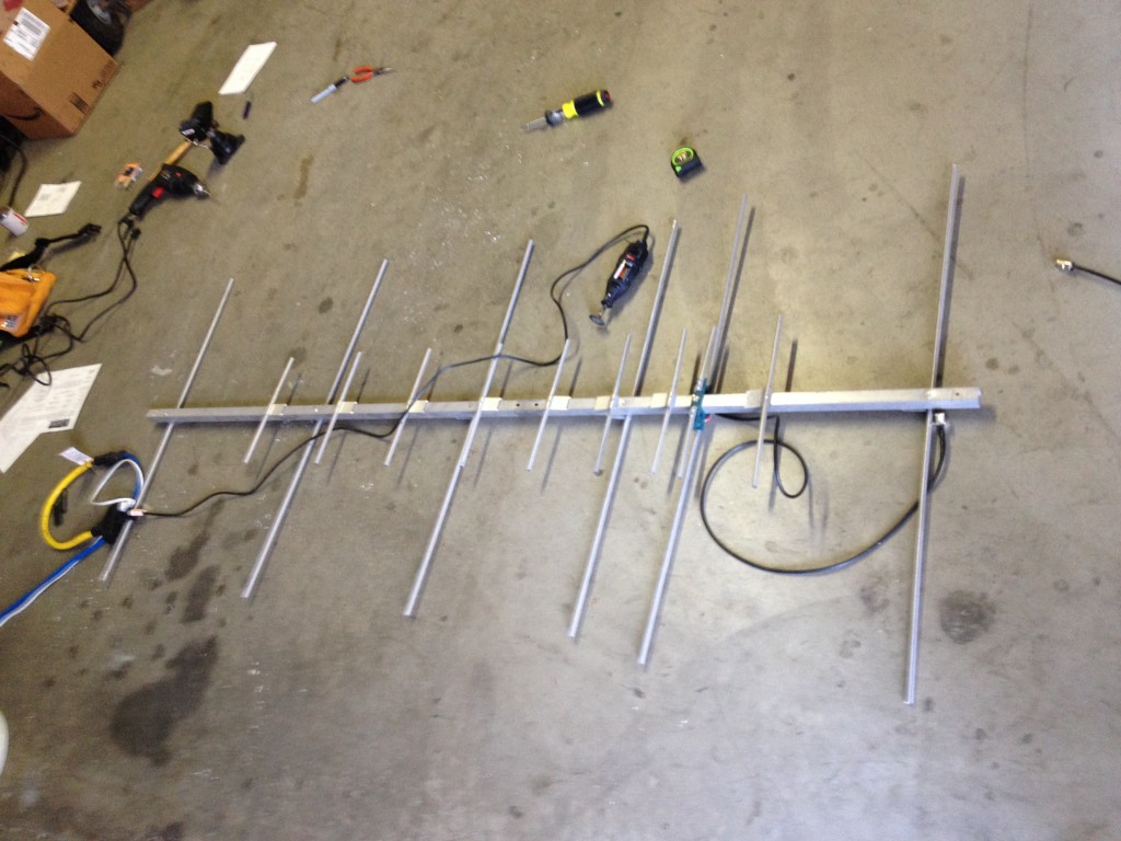 Created A Yagi DualBand 2m 70cm From Old TV Antenna Aaron KU6Z Blog